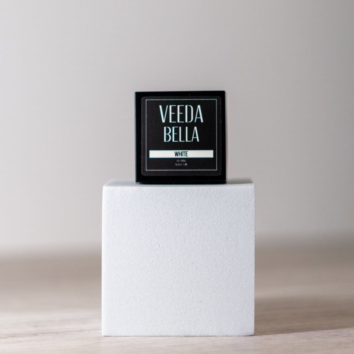 GEL PAINT - WHITE – Veeda Bella